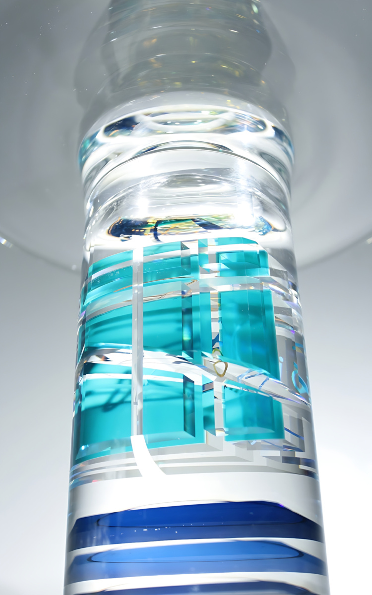 Light Vessel Two - Toland Sand · Glass Studio